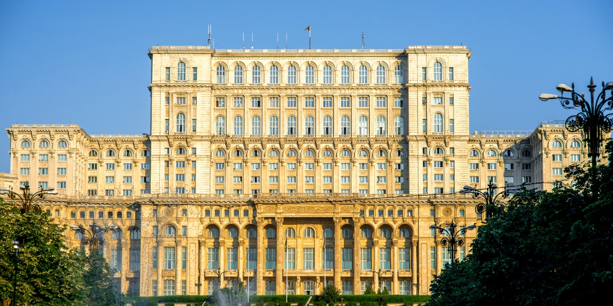 Romania: tax guide for a secure investment in 2025 | Auxadi